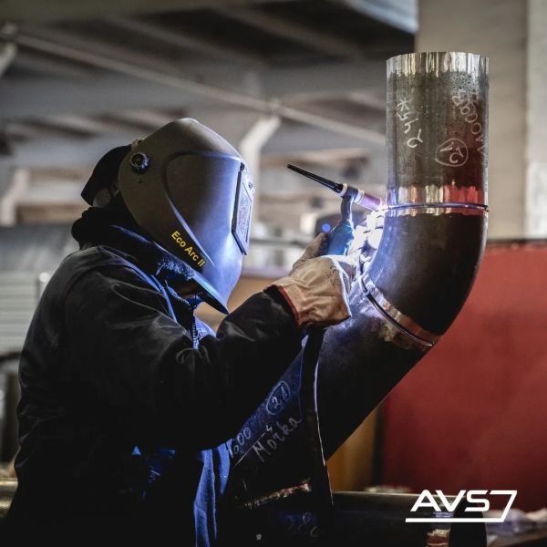AVS PIPEFIT, UAB - metaliniai laiptai, turėklai, balkonai, metalinės ...